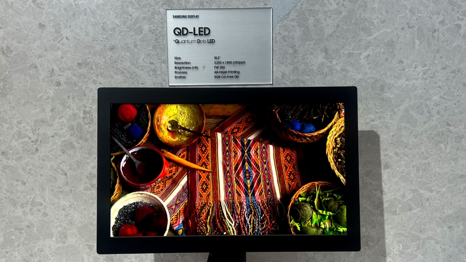 삼성디스플레이, SID서 RGB 올레도스용 증착마스크 첫 공개 - Kollo